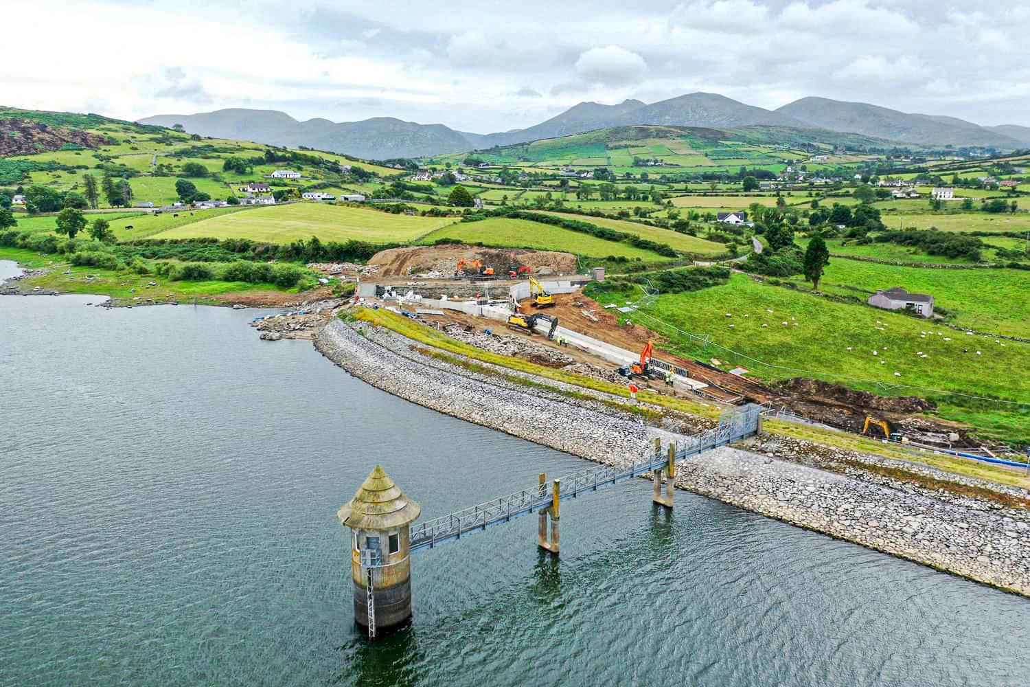 LOUGH ISLAND REAVY RESERVOIR PRECAST CONNECTION SYSTEM | Acoustic Solutions
